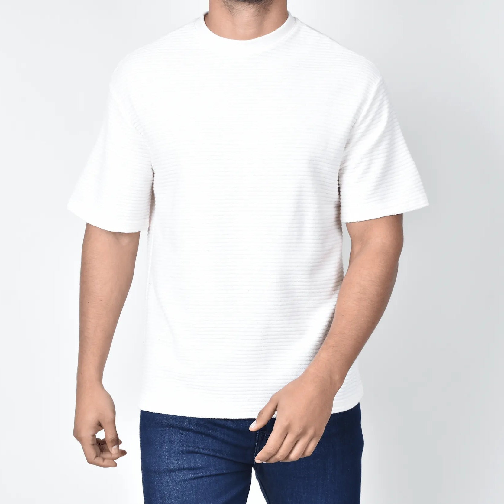 Playera Boxy Relieve Beige – Mollerclothing